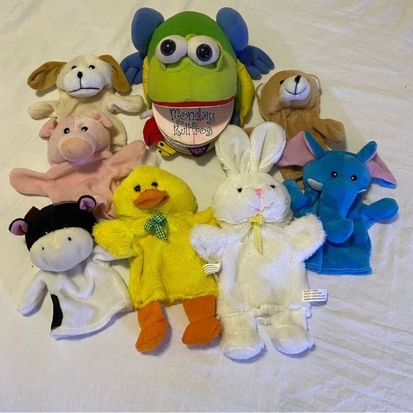 Toys | Used Puppet Book And 7 Puppets | Poshmark